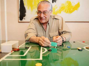 La pasión por el fútbol con botones de Rómulo Berruti – Radio Nacional