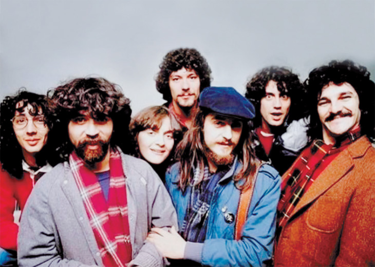 "Mamá Rock" Se Prepara Para Festejar Sus 18 Años En El Aire Mamá Rock ...