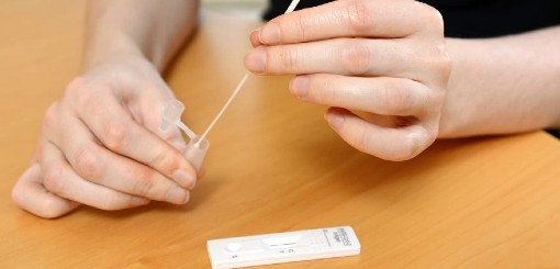 Autotest de Covid 19: Dónde se podrá adquirir y cómo debe realizarse ...