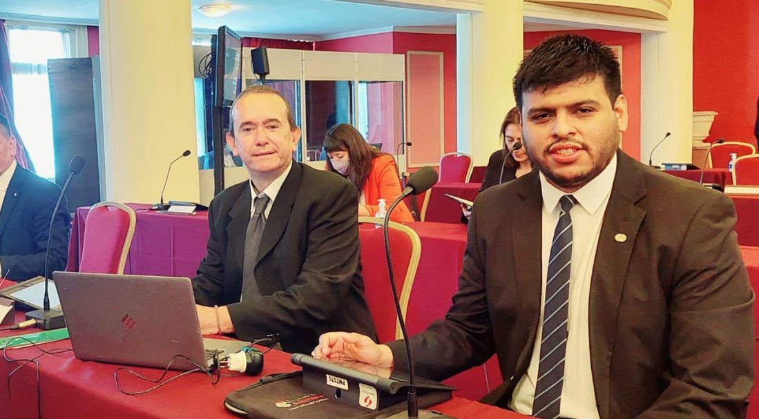 Homenajearán a Mario Cisneros en el Parlasur – Radio Nacional