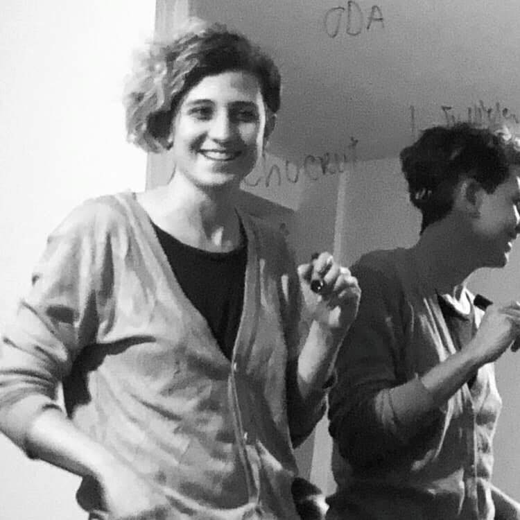 Flor López presentó la convocatoria «Una palabra de amor, poemas ...